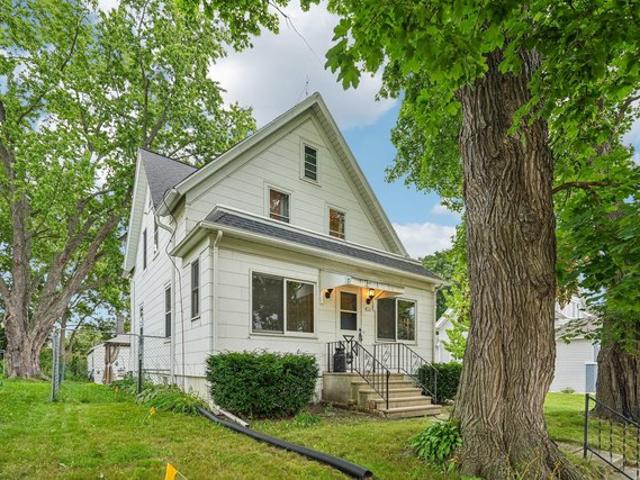 118 S Milwaukee St, Fredonia, WI 53021