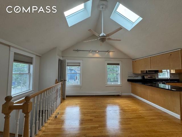 118 Sherman St 118, Cambridge, MA