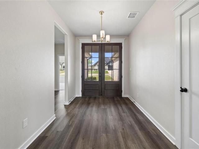 118 Sides Boulevard