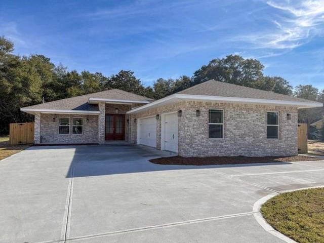 118 Pamela Ann Dr, Fort Walton Beach, FL 32547