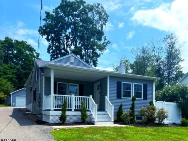 118 Parsippany Rd, Hanover Twp, NJ 07981