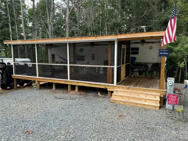 118 PIER AVE, NEW LONDON, NC 28127 Single Family Residence For.