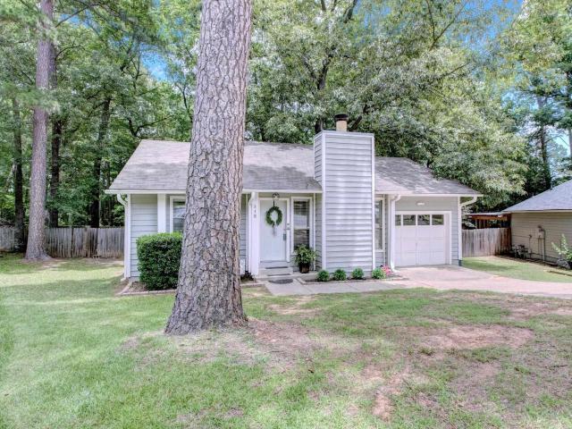 118 Pin Oak Cove