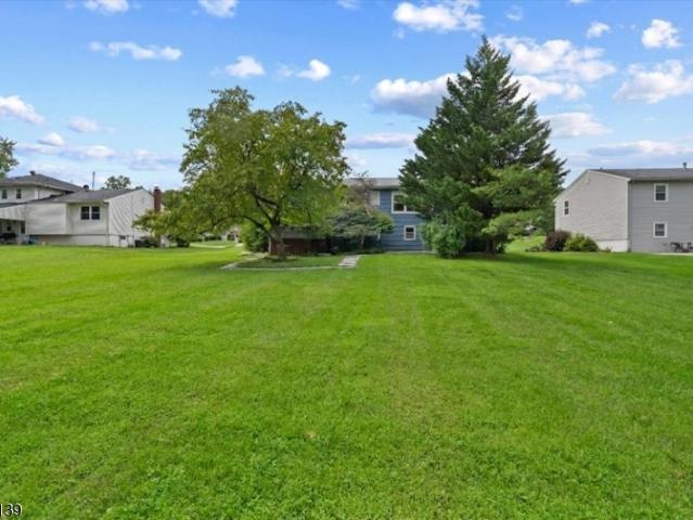 118 Pine Brook Rd