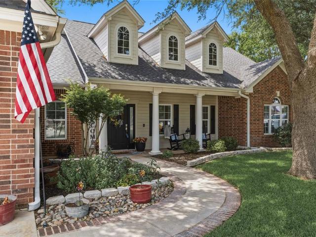 118 Rainbow Drive