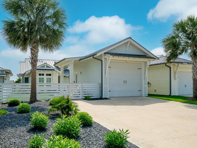118 Reserve Ln, Rockport, TX 78382 | MLS #90927 | Compass