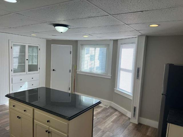 118 Riddle Street # 1F