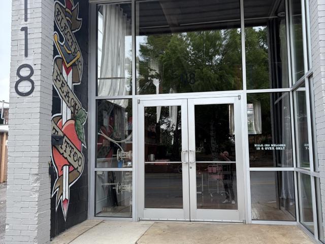 118 W Vine St