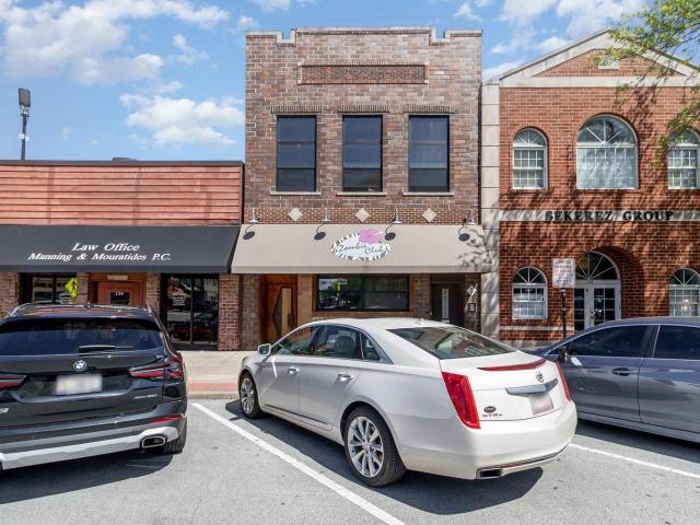 118 W Clark Street #2