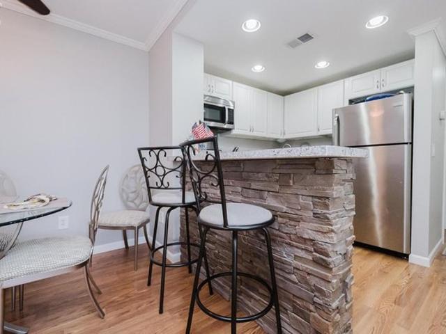 118 W Clinton Reef Dr Unit 118, Port Clinton, OH 43452