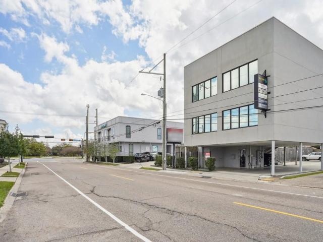 118 W Harrison Avenue # 201