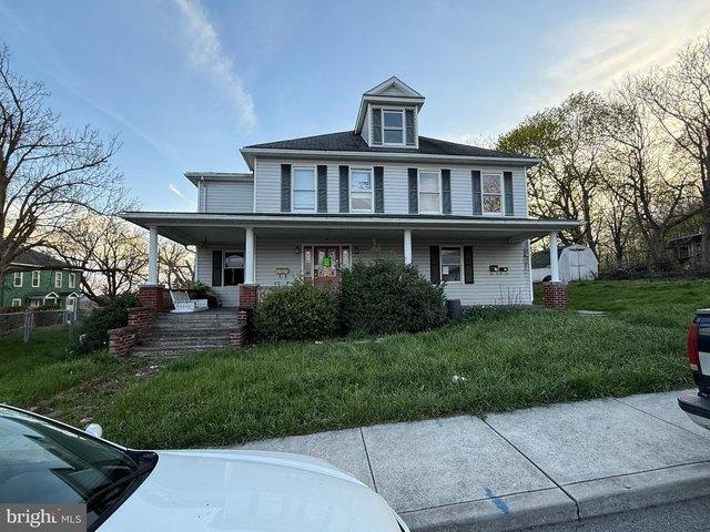 118 W Mechanic St, Frostburg, MD 21532