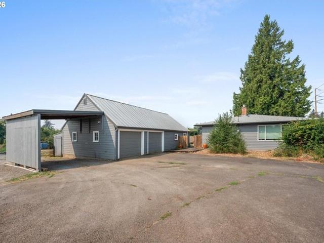 118 Warner Milne Rd, Oregon City, OR 97045