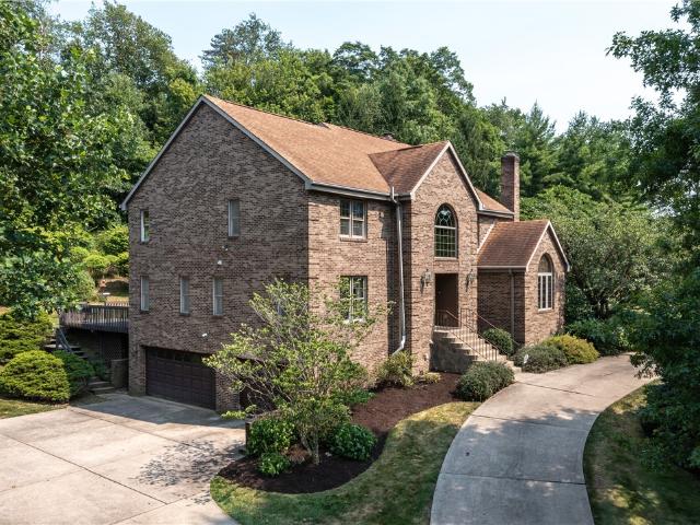 118 Wedgewood Dr