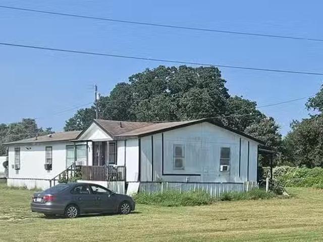 118 Whipowill, Rockdale, TX 76567 MLS 1939782