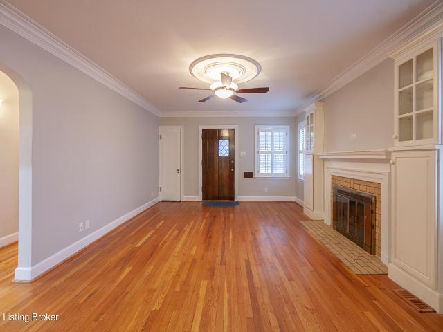 118 Wiltshire Ave