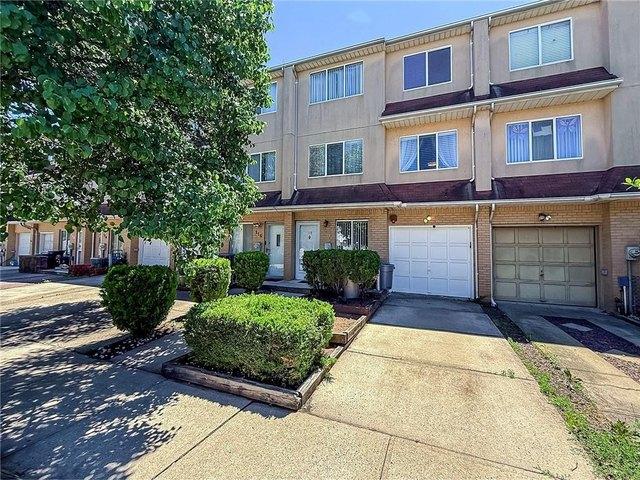 118 Wirt Ave, Staten Island, NY 10309