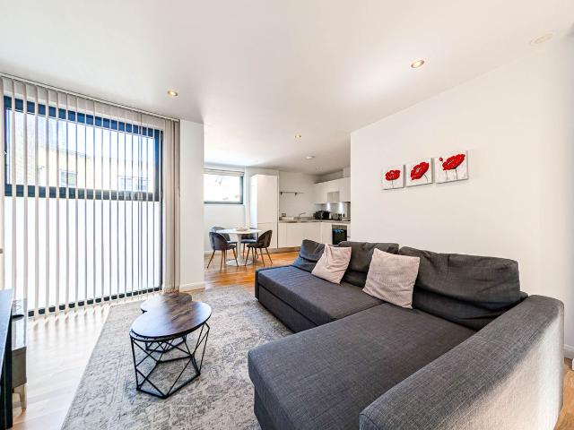 118 Tooley Street, London SE1, 2 bed flat to rent, £3,400 pcm | PrimeLocation