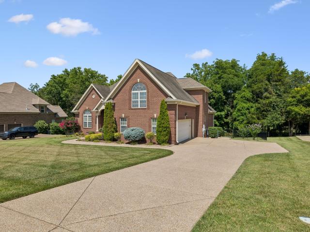 118 Tirzah St