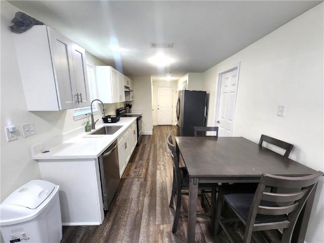 118 Treuil Lane