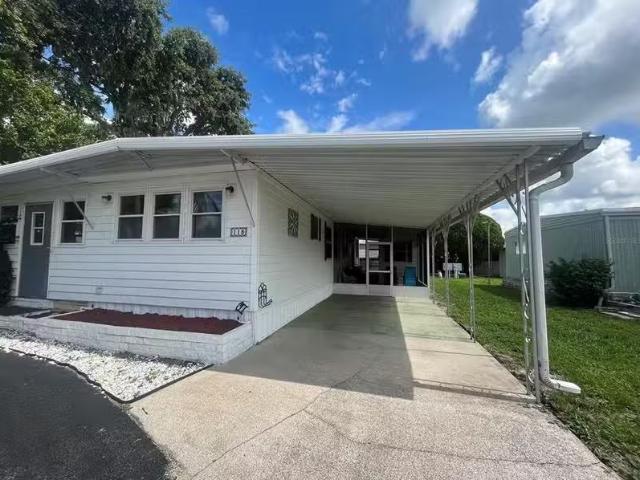 118 Tropical Ln, Leesburg, FL 34748 MLS G5083820