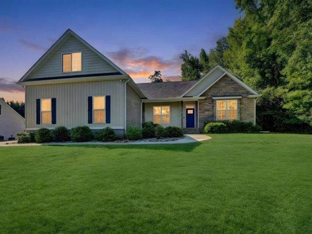 118 Upper Lake Dr, Easley, SC 29640