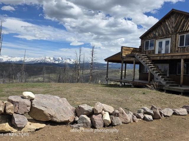 118 Upper Picnic Ridge Rd, Bondurant, WY 82922
