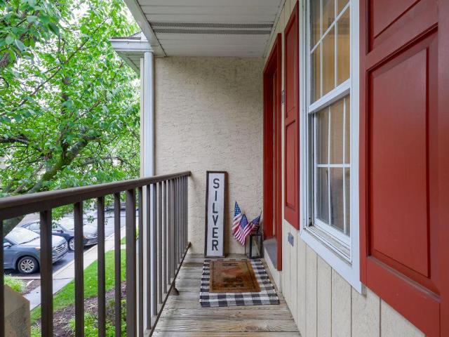 118 Valley Greene Circle