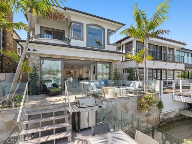 118 Via Lido Nord, Newport Beach, CA 92663 | MLS #NP26061 | Compass