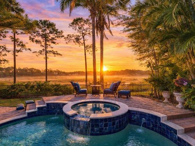 118 Via Quantera, Palm Beach Gardens, FL 33418