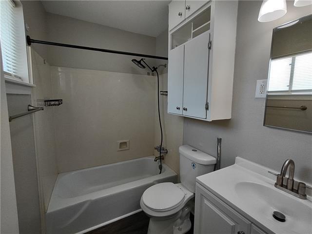 118 Yorke St, Unit B, Belle Chasse, LA 70037 | MLS #2550