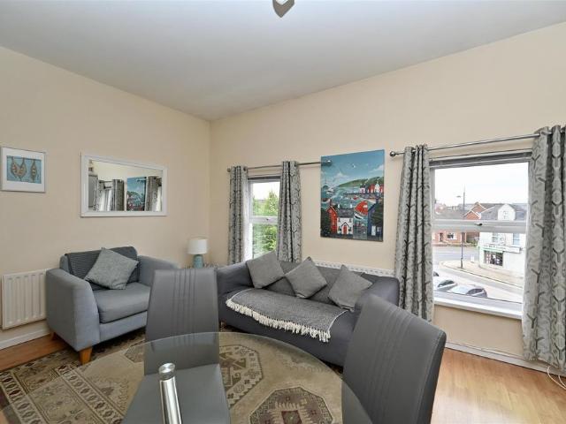118b Castlereagh Street, Belfast, BT5 4NL