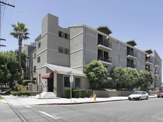 11943 Vanowen St, North Hollywood, CA 91605
