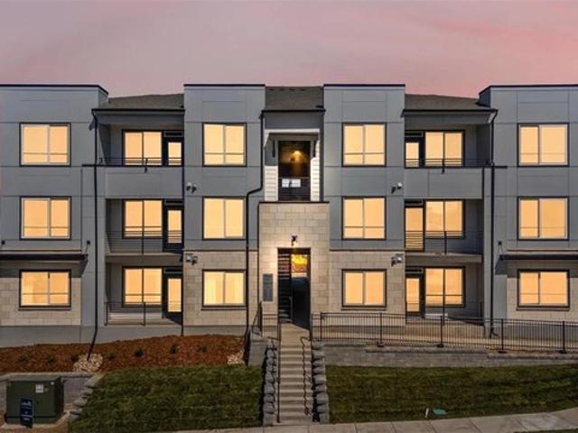 11940 Soprano Cir Unit 301, Lone Tree, CO 80124