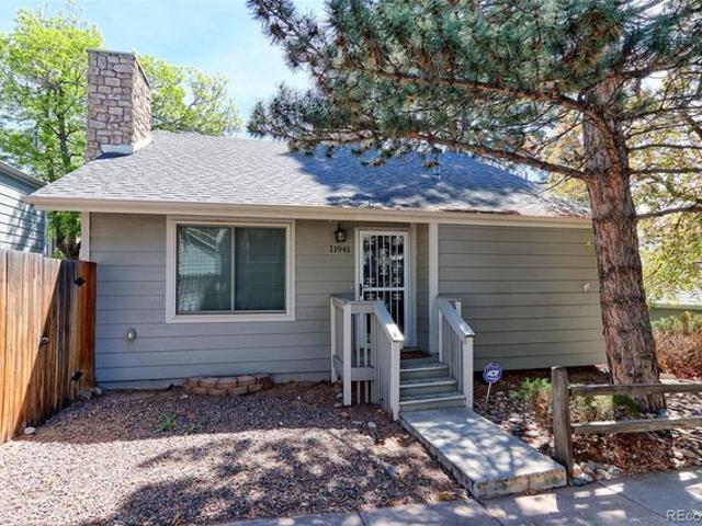 11941 E Cornell Cir, Aurora, CO 80014