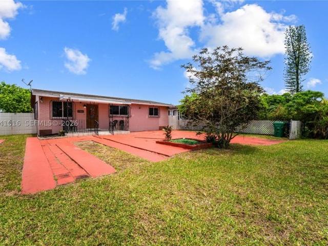 11941 SW 4th St, Miami, FL 33184