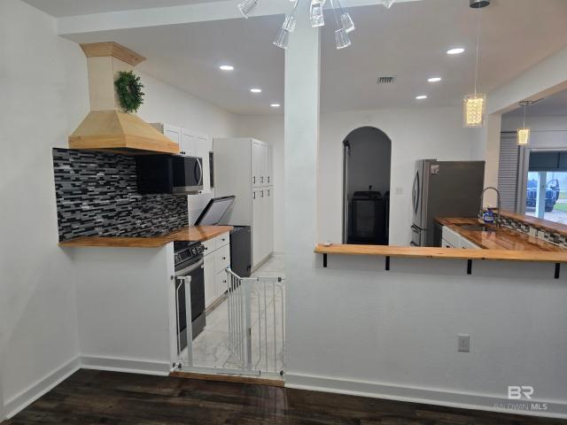 11947 County Road 65
