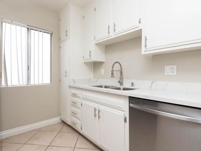 11945 Darlington 2 Bedroom Apartment for Rent at 11945 Darlington Ave, Los Angeles, CA 90049 Brentwood
