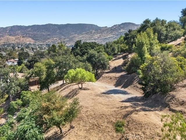 1194 Black Canyon Rd, Simi Valley, CA 93063