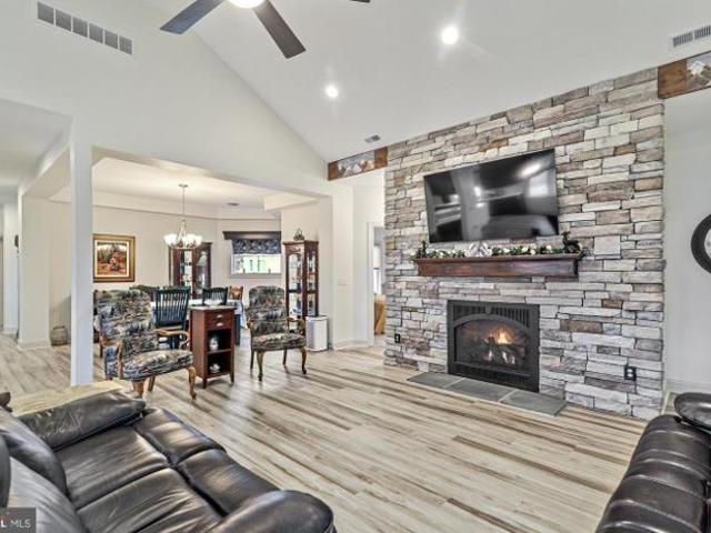 1194 Deats Dr #2, Dover, DE 19904