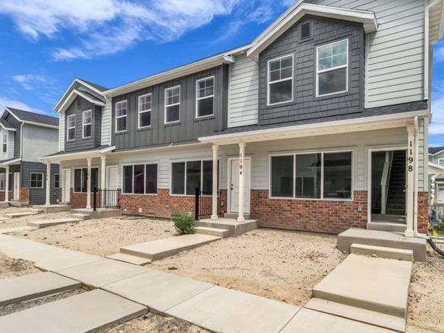 1194 E Goldie Lou Ln Unit 70, Eagle Mountain, UT 84005