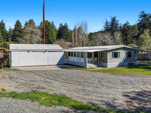 1194 Freshwater Rd, Eureka, CA 95503