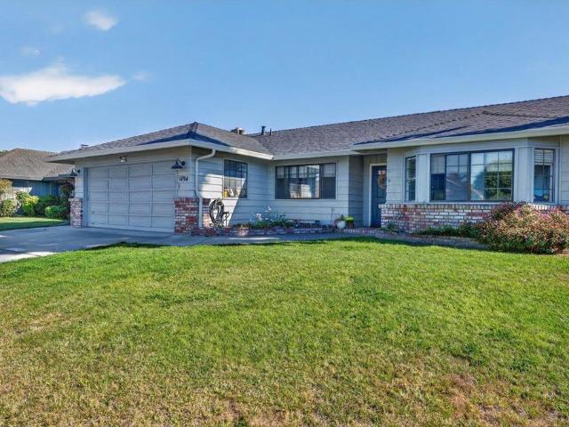 1194 Loyola Drive