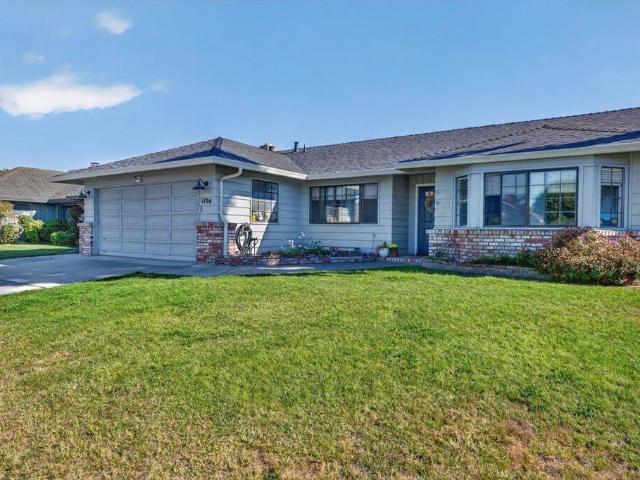 1194 Loyola Drive
