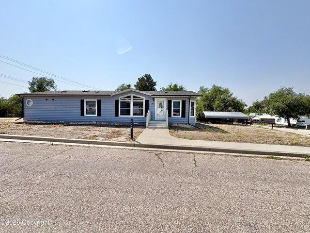 1194 Park Dr, Newcastle, WY 82701