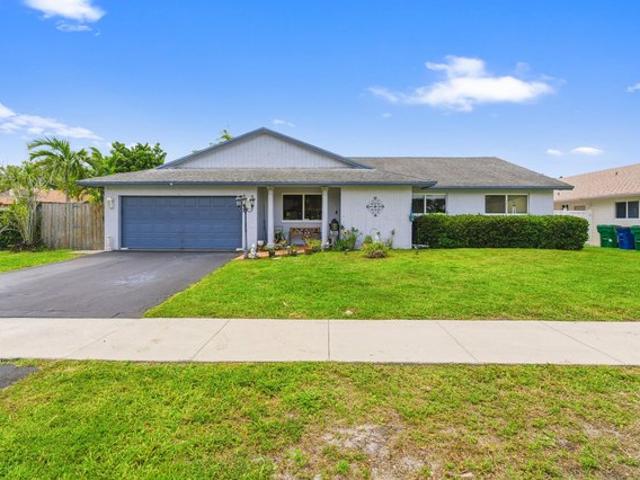 11951 SW 51st St, Cooper City, FL 33330
