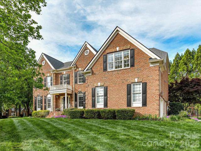 11958 Chevis Ct, Charlotte, NC 28277 | MLS #4367 | Compass