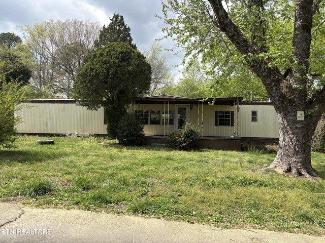 1195 NE Hilltop Dr, Cleveland, TN 37312
