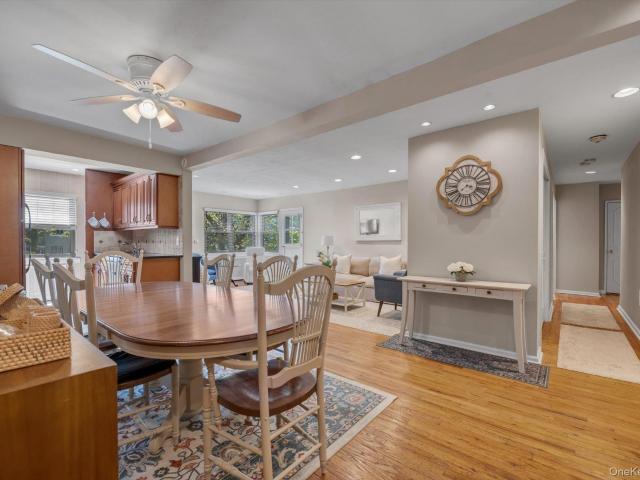1195 E Broadway L23