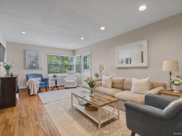 1195 E Broadway, Unit L23, Hewlett, NY 11557 | MLS #990942